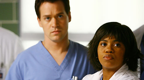 2025-06-26 14:50 - Grey's anatomy - De l'orage dans l'air | TF1 Pro